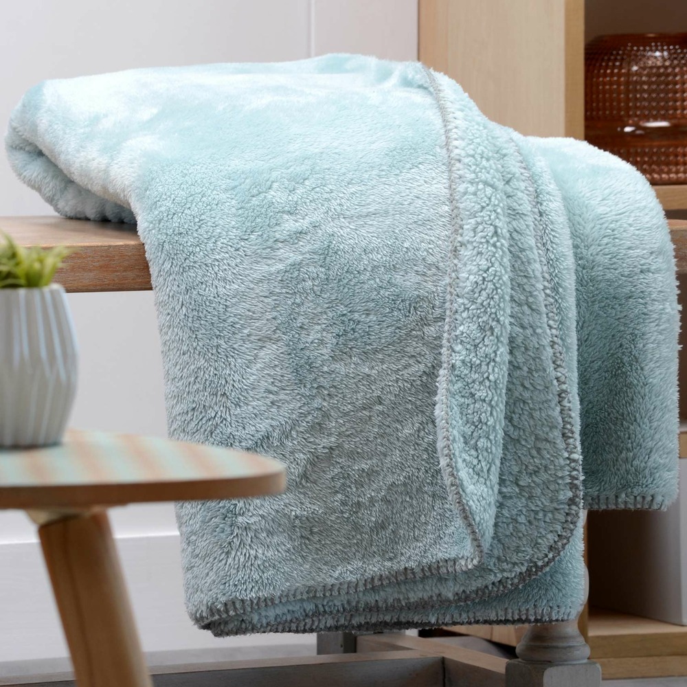 Plaid uni avec point cocotte coloré | Truffaut