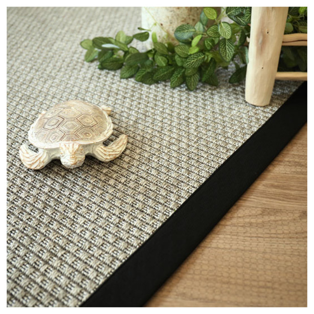 Tapis natté - sumatra silver - ganse coton noir - 250 x 350 cm | Truffaut