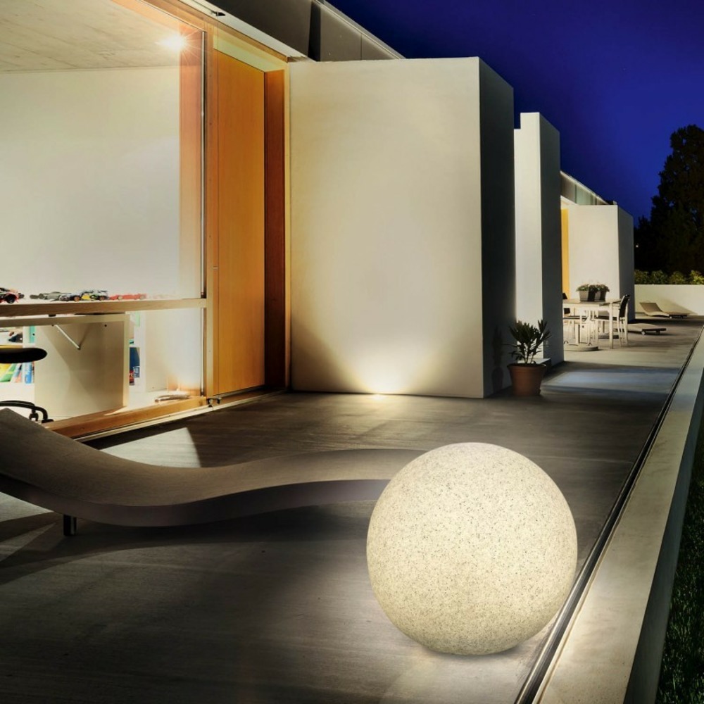 Lampe boule solaire couleur changeante ou fixe stone 50 cm | Truffaut